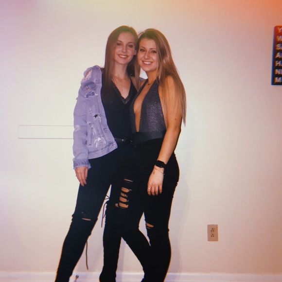 Hannah's Closet (@hannah_vetrano) | Poshmark